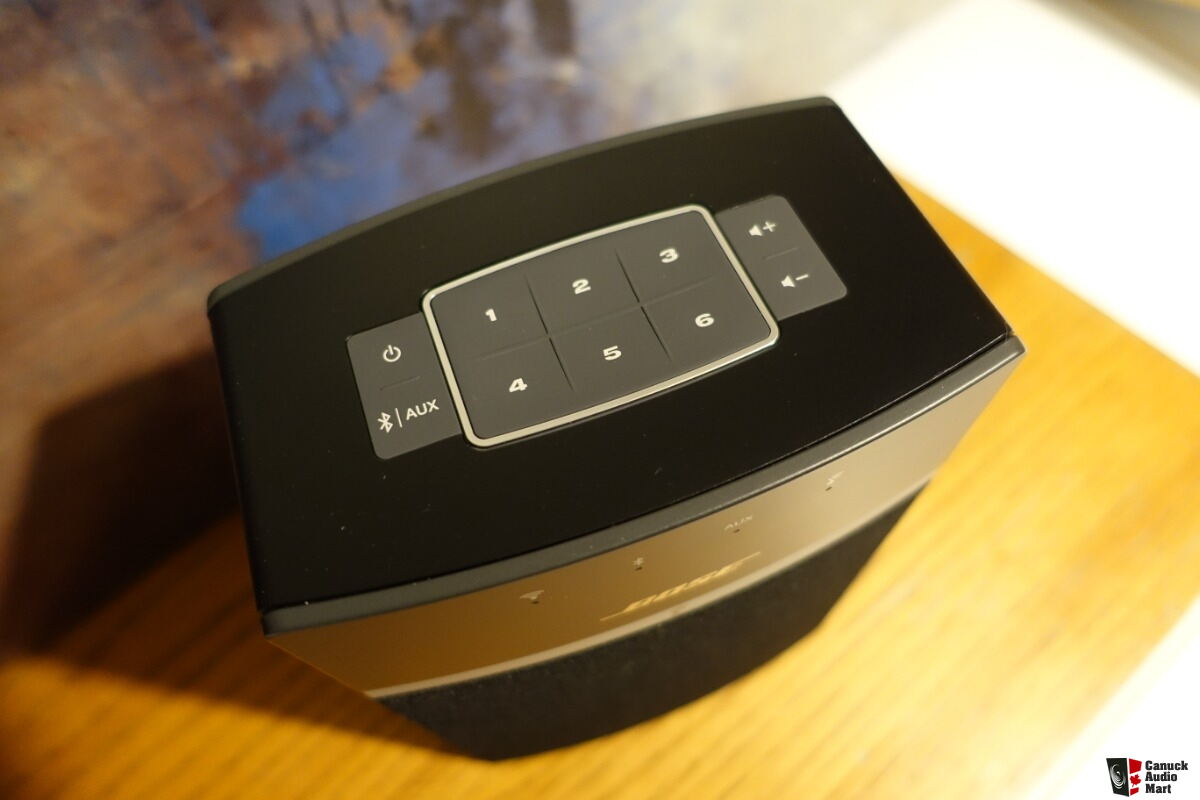 Bose Sound Touch 10 Series 3 excellent Condition No Remote With support ...