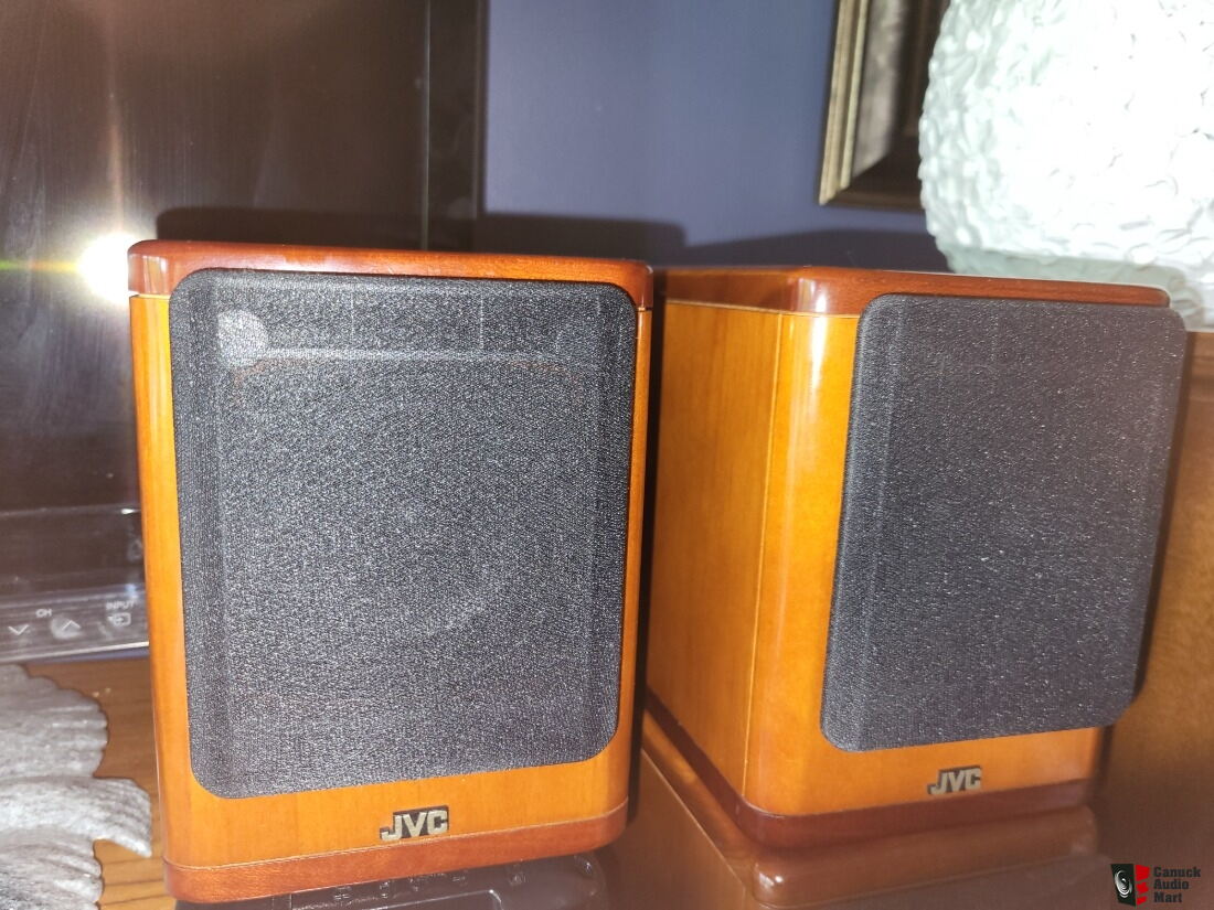 JVC solid cherry cabinet speakers SP-UX2000RGD Photo #5658650 - Canuck ...