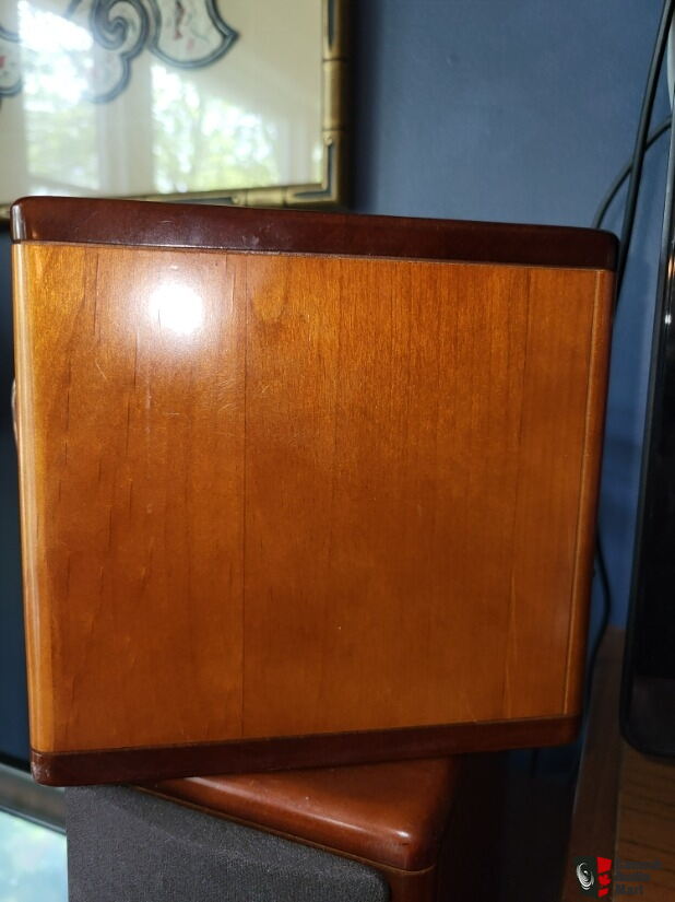 JVC solid cherry cabinet speakers SP-UX2000RGD Photo #5658657 - Canuck ...