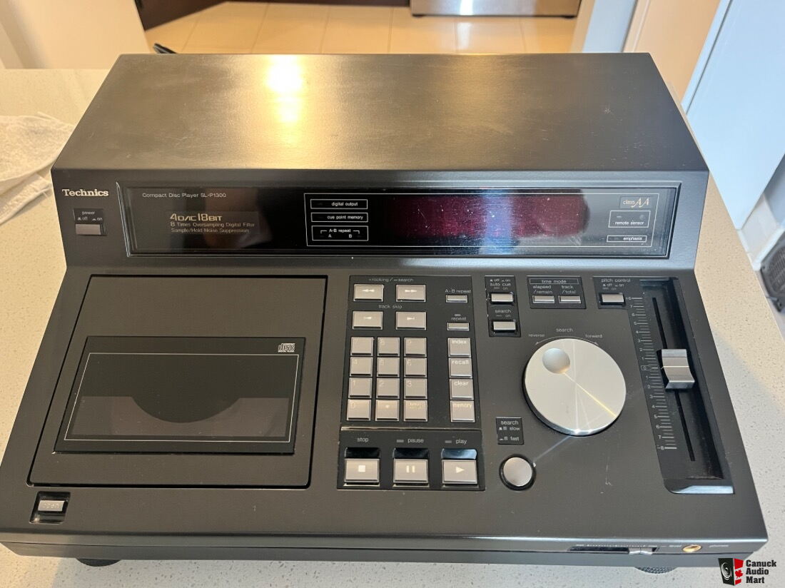 Technics SL-P1300 CD-player PENDING Photo #5660192 - UK Audio Mart