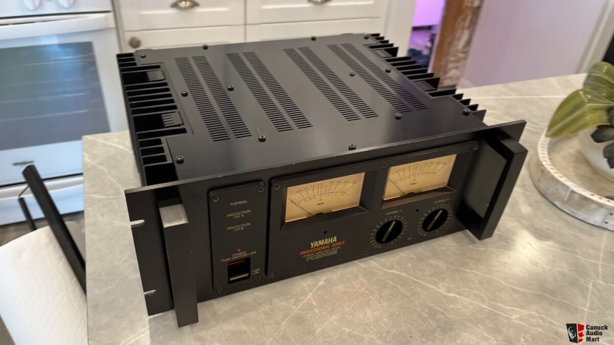 Yamaha pc2002m power amplifier 120v perfect working, free ontario ...
