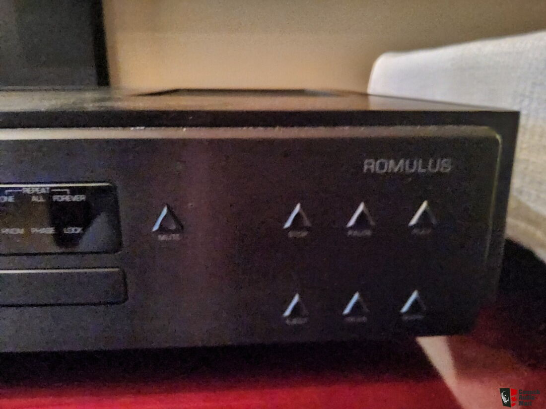 Aesthetix romulus Photo #5669158 - Canuck Audio Mart