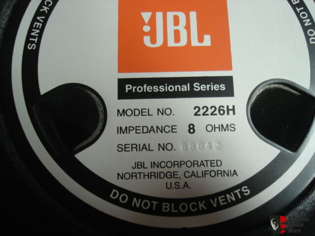 JBL 15" 2226H driver and cabinet---EXCELLENT Photo #567138 - US Audio Mart
