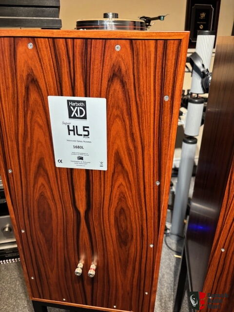 Harbeth SHL5 XD - Rosewood with Stands Photo #5674887 - Canuck Audio Mart