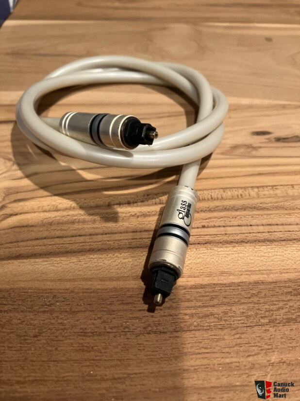 Câble Optique / Optical Cable REAL Cable - CRYSTAL Photo #5675526 ...