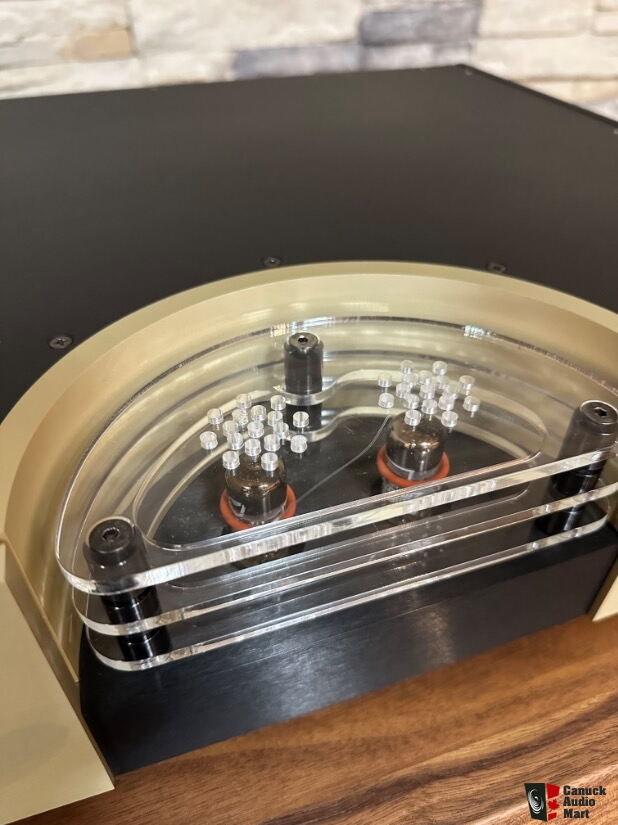 Conrad-Johnson ET2 Tube Preamplifier With Mullard 8080 Tubes Photo ...