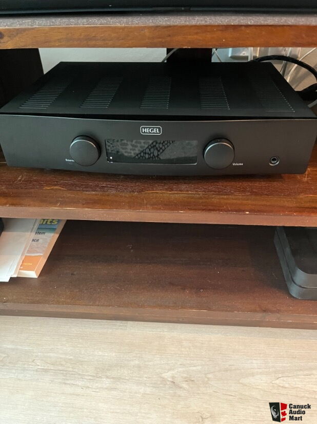 Hegel H95 streaming amplifier For Sale - Canuck Audio Mart