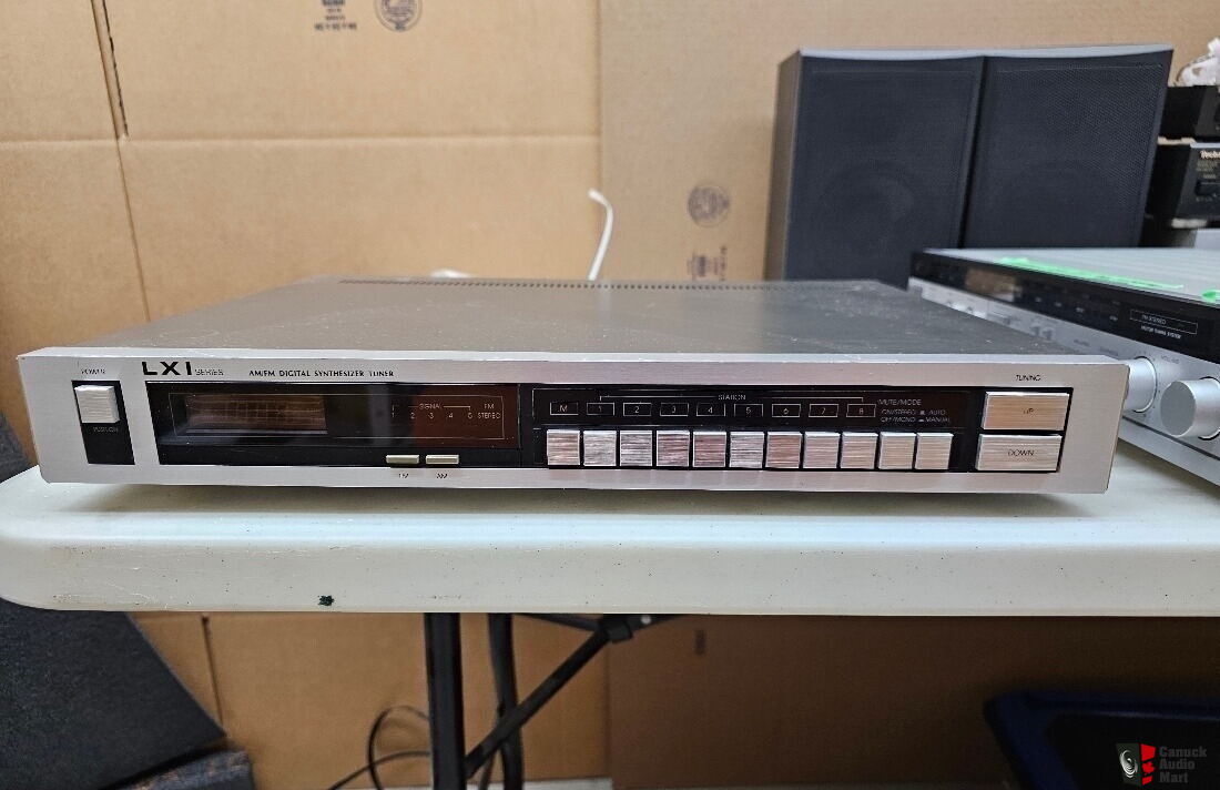 LXI TR6022 AM/FM Tuner: Fair Condition Trade-In; 30 Day acX Warranty ...