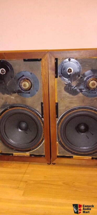 AR3a Photo #5706573 - Canuck Audio Mart
