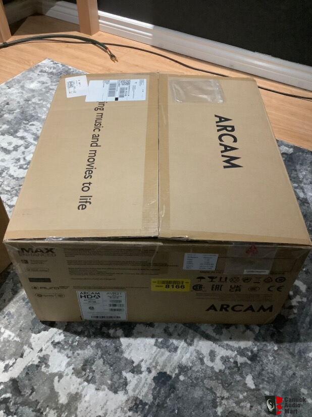 Arcam AVR21 Photo #5707765 - Canuck Audio Mart