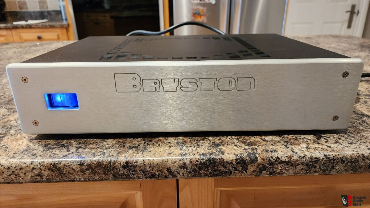 Bryston BIT-15 Isolation Transformer Photo #5710994 - Canuck Audio Mart