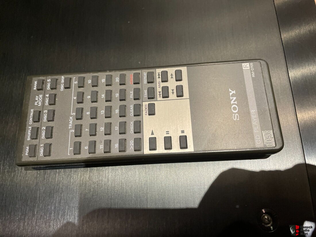 Sony Cdp-707 Esd reference Cd player (New Pricing!) Photo #5718474 ...