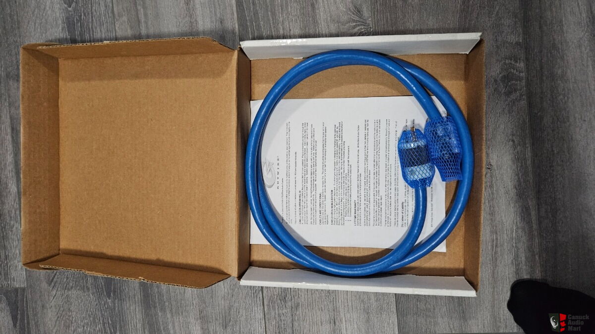 Gutwire B-12 AC Câble 6 feet Photo #5720471 - Canuck Audio Mart