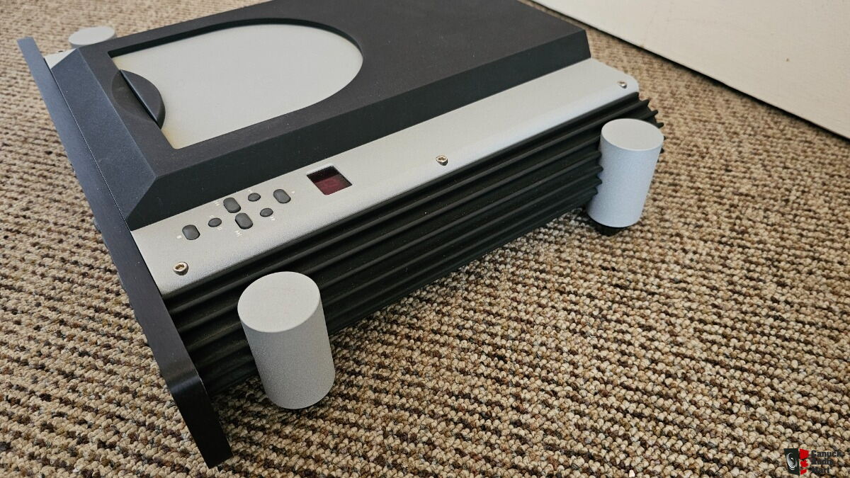 Simaudio Moon Eclipse CD Player Photo #5725016 - Canuck Audio Mart