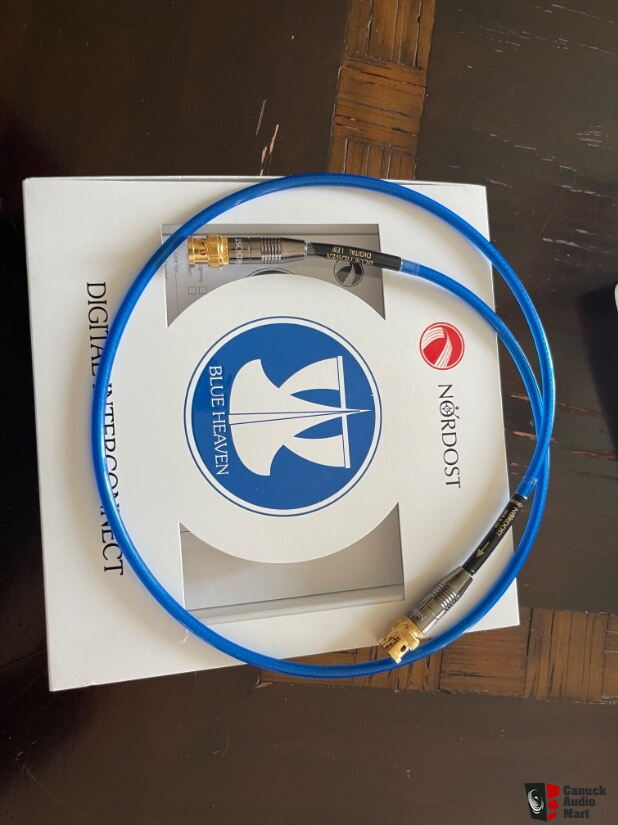 Nordost Blue Heaven (BNC/BNC - RCA adapter) Digital Interconnect Photo ...