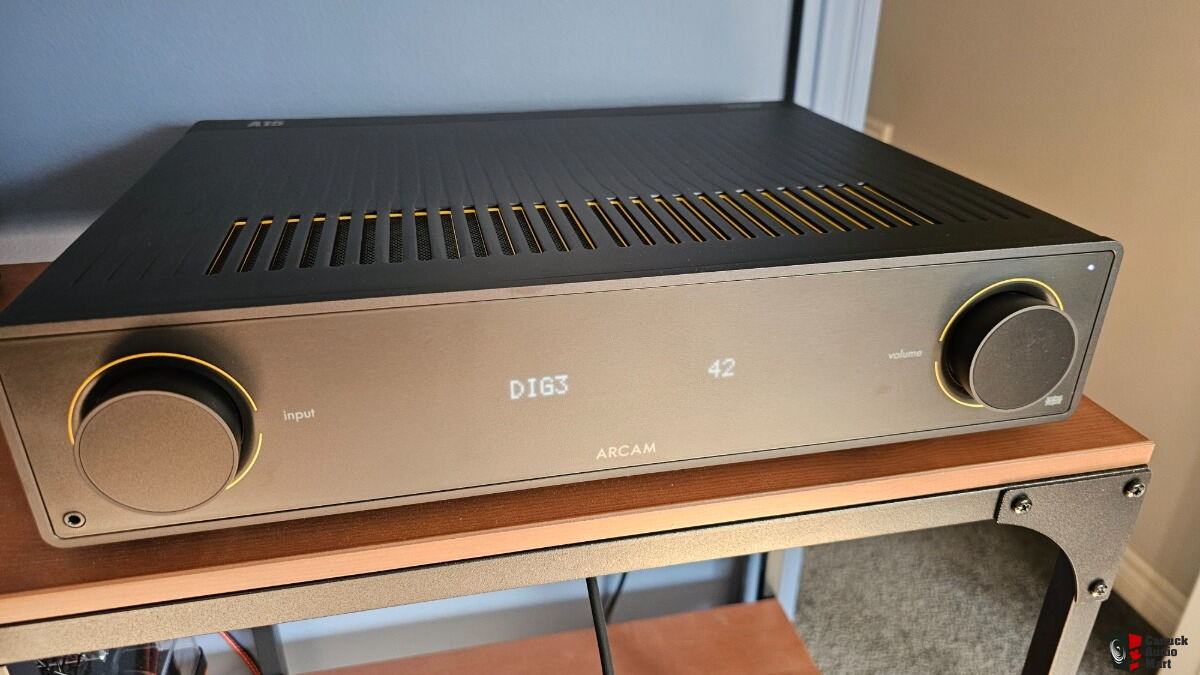 Arcam A15 integrated amplifier 2X80w Photo #5732570 - Canuck Audio Mart