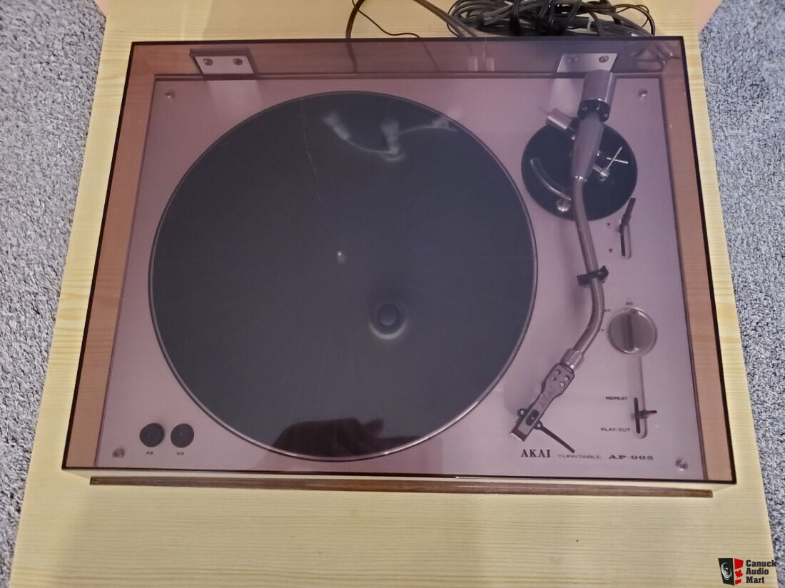 Excellent Classic Akai AP-005 turntable For Sale - US Audio Mart