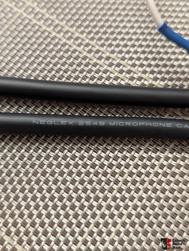 Mogami 2549 RCA Interconnect With Switchcraft 3502 (1 metre) Photo ...