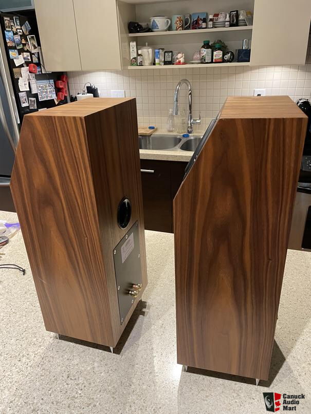 Neat Iota Alpha Photo #5734839 - Canuck Audio Mart