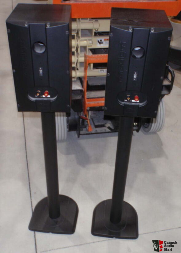 Paradigm Titan V2 Bookshelf Speakers Black Ash - S-30 Stands Photo ...