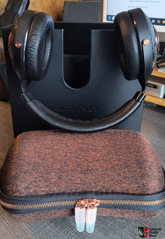 Focal Radiance closed backs Photo #5750146 - Canuck Audio Mart