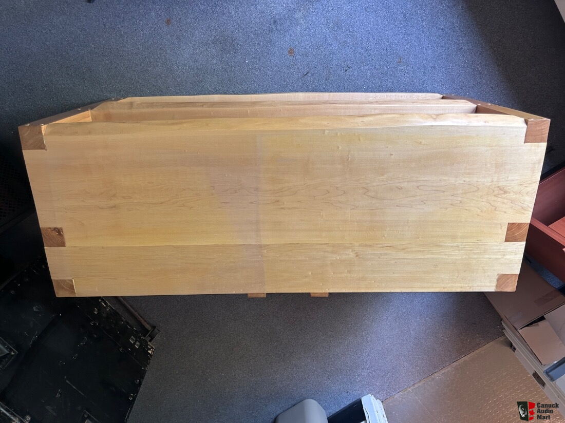 Massive and beautiful custom built maple audio rack Photo #5757949 - US ...