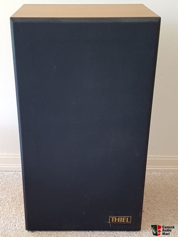 Thiel Model 02 Bookshelf Speakers Photo #5769735 - Canuck Audio Mart