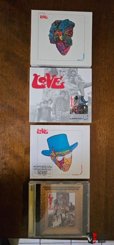 Lot of 4 LOVE CDs Photo #5775095 - Canuck Audio Mart