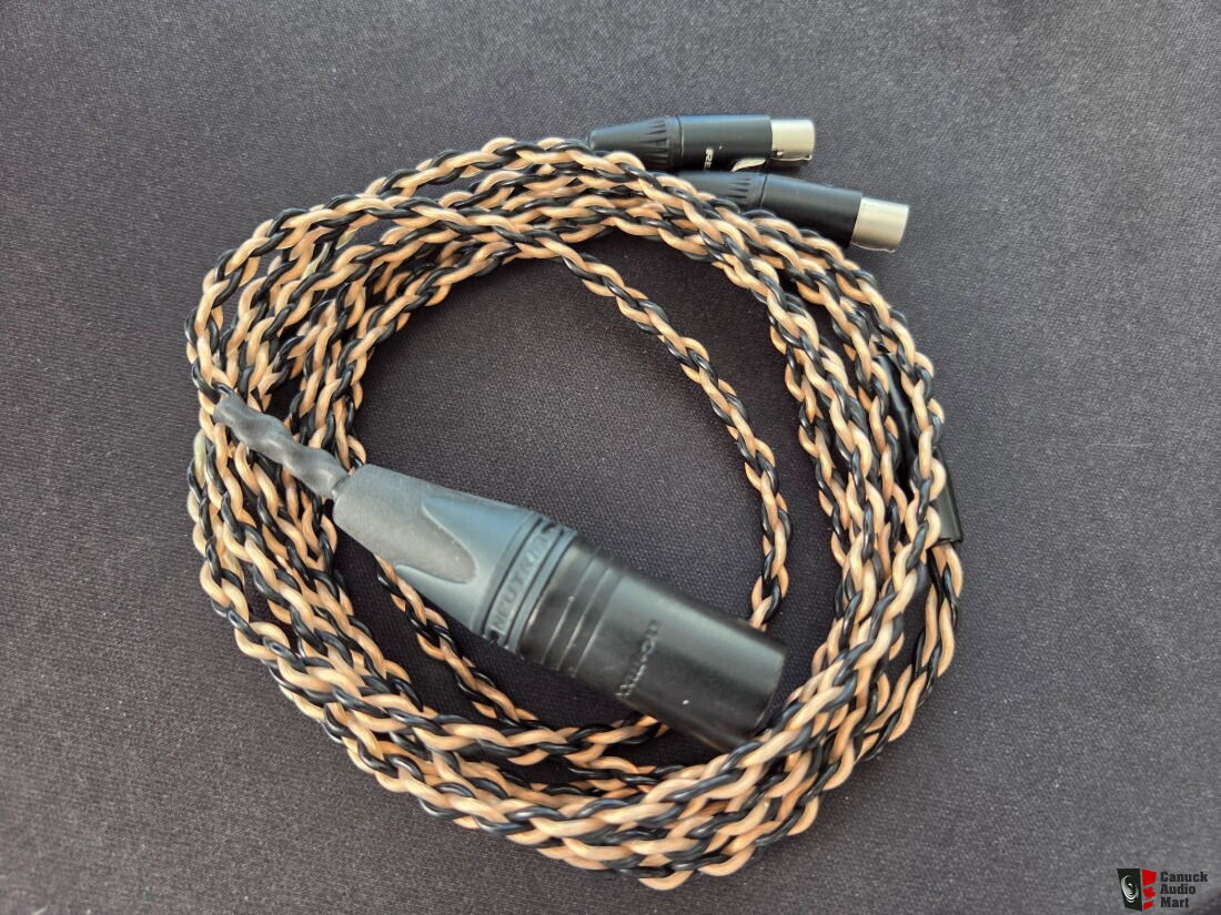 Audeze 4Pin XLR Balanced LCD Premium Cable 2.5M Photo #5776107 - Canuck ...