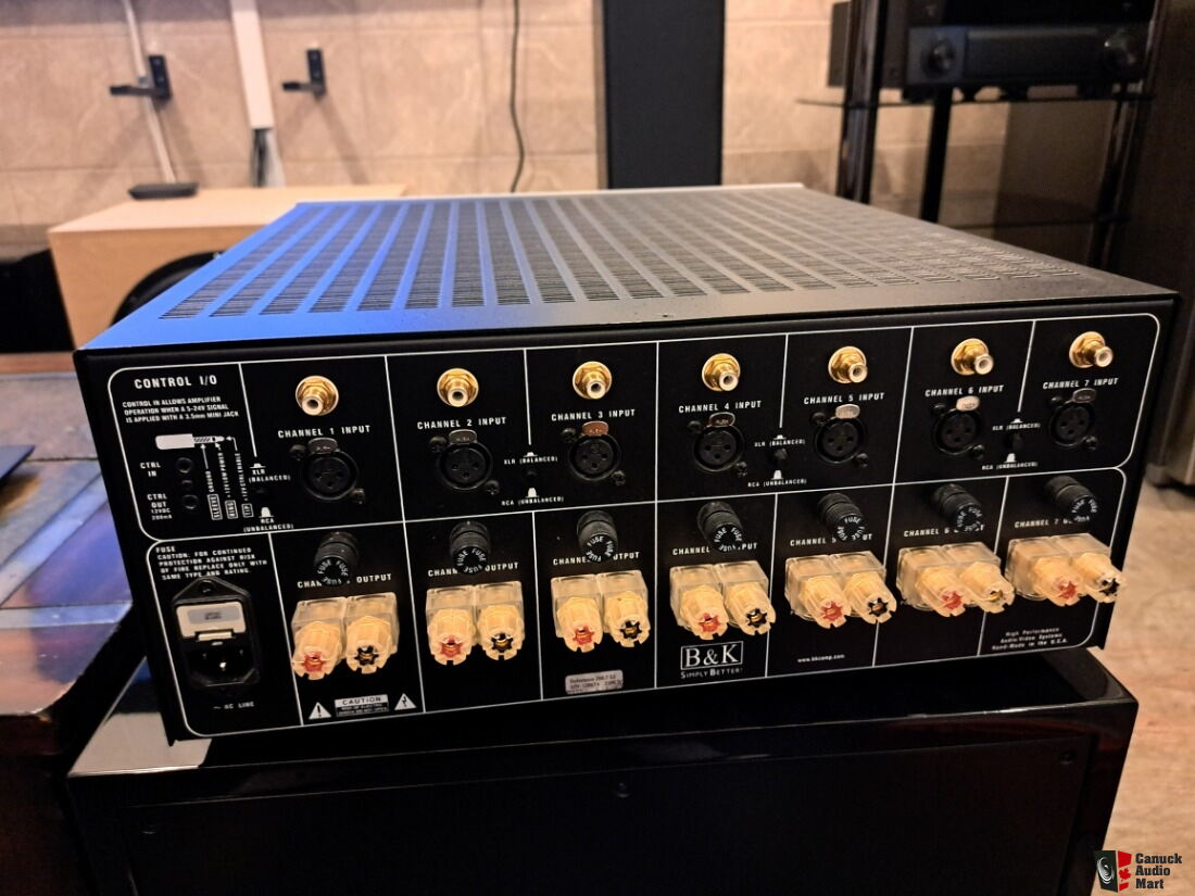 B&K Reference Amplifier 200.7. $1250 Photo #5784294 - Canuck Audio Mart