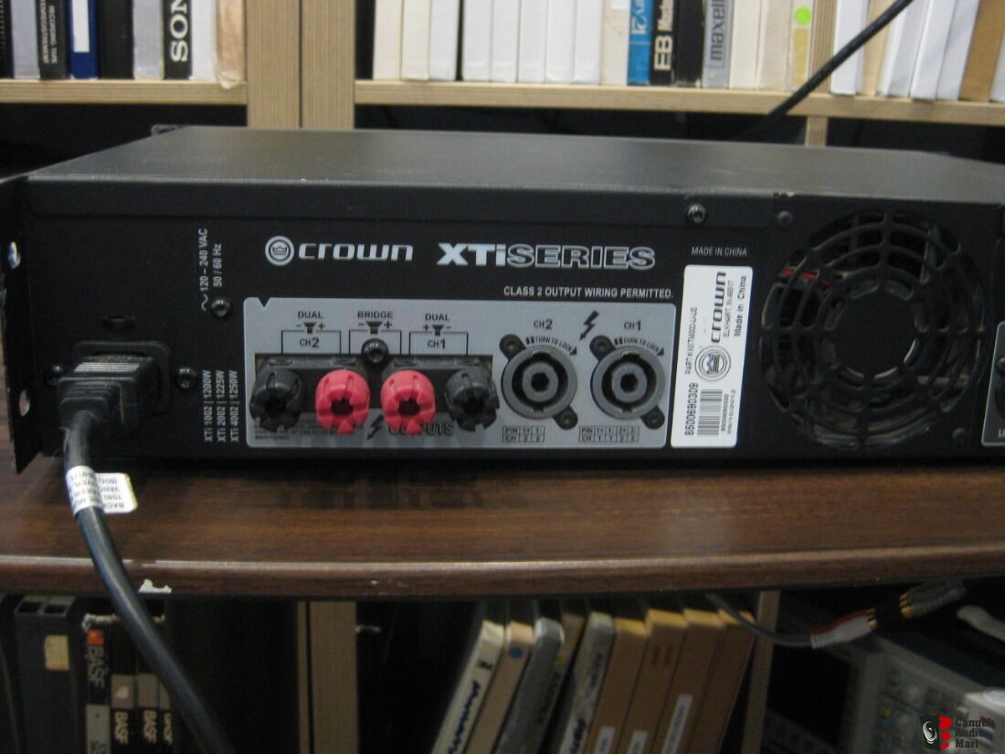 CROWN 4002 XTI Power amplifier in perfect working condition Photo ...