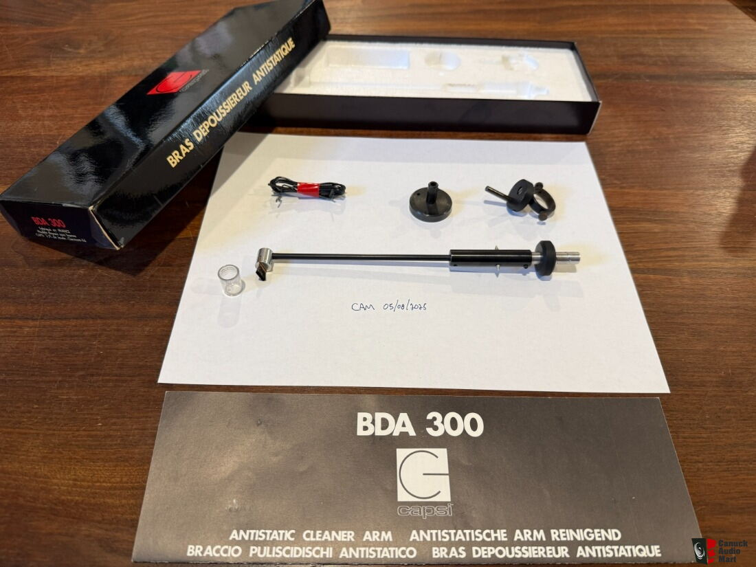 Antistatic cleaner Arm - Capsi BDA 300 Photo #5786898 - Canuck Audio Mart