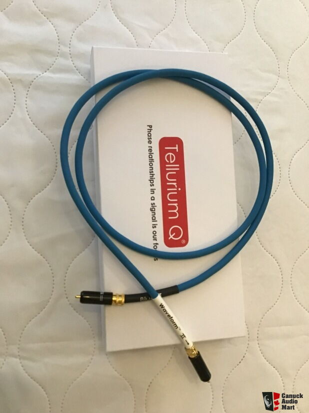 Tellurium Blue Waveform ll Coax cable 1.5M Photo #5791607 - Canuck ...