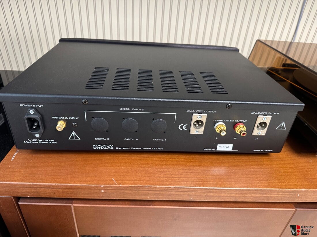 Magnum Dynalab MD105. One owner Photo #5799001 - Canuck Audio Mart