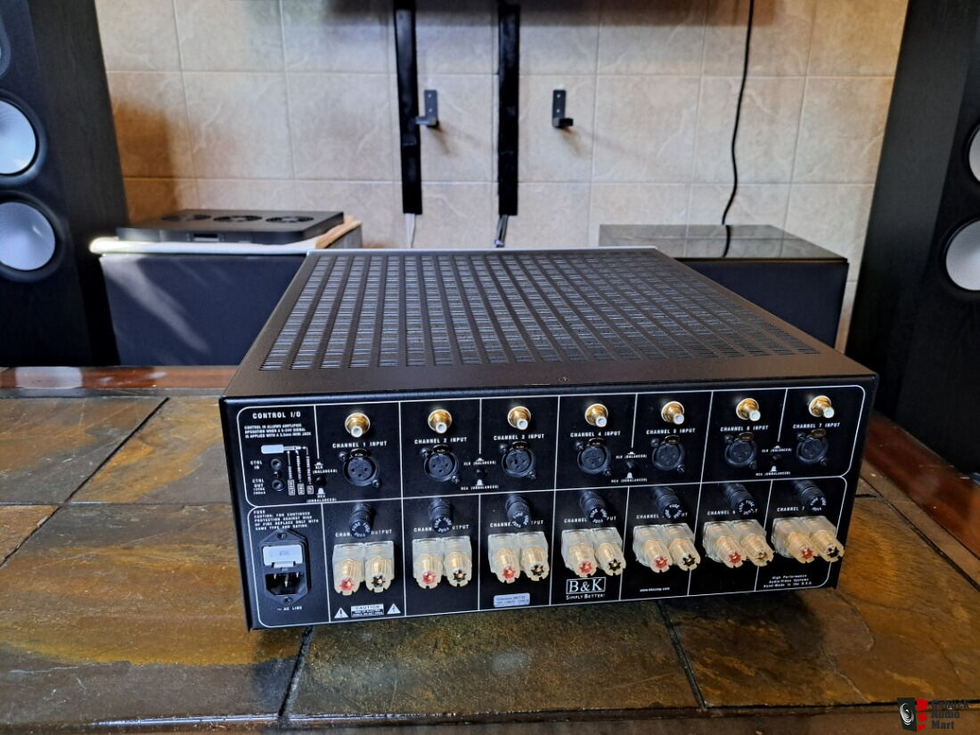 B&K Reference Amplifier 200.7. $1090 Photo #5803042 - Canuck Audio Mart
