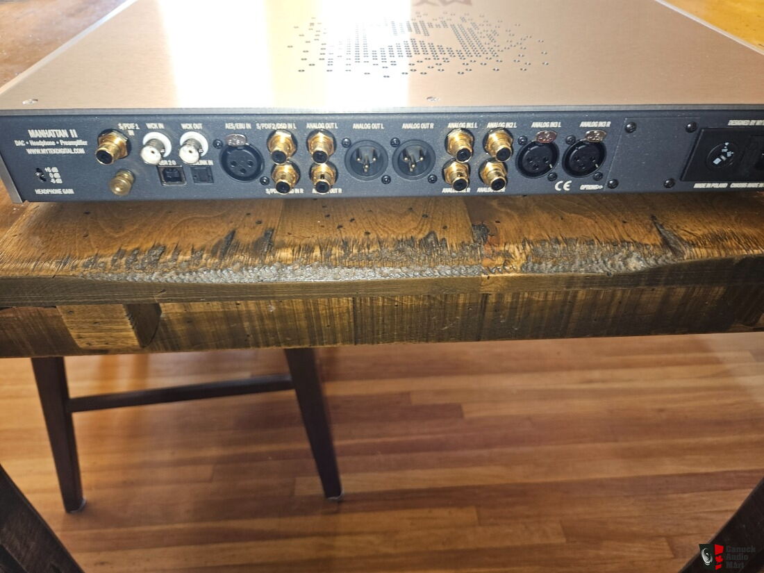 Mytek Manhattan II Dac / Preamp Photo #5807631 - Canuck Audio Mart