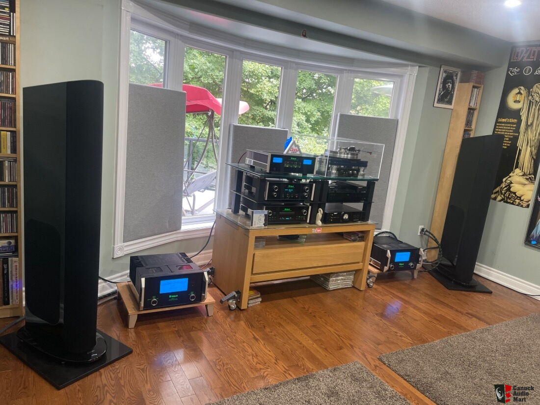 A pair of Goldenear Triton reference speakers Photo #5809937 - Canuck ...