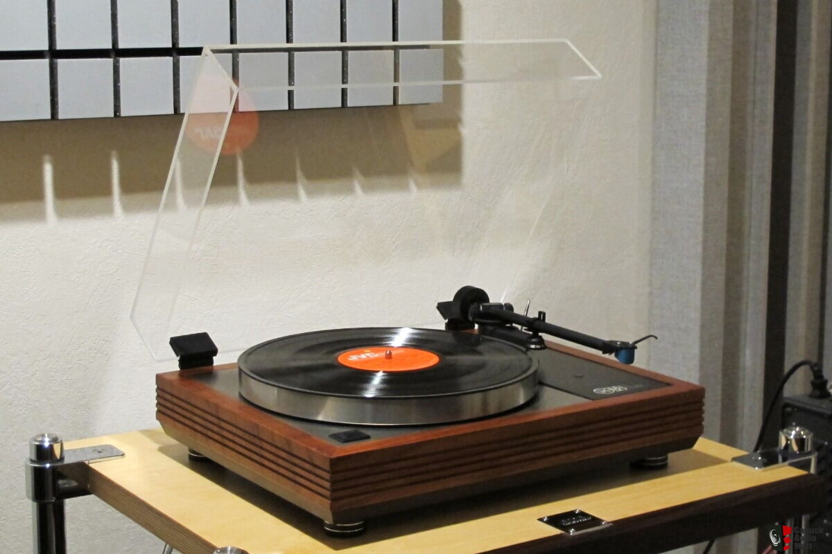 Linn Sondek + Akito + Charisma Audio - VERY GOOD !!! Dealer Ad - Canuck ...