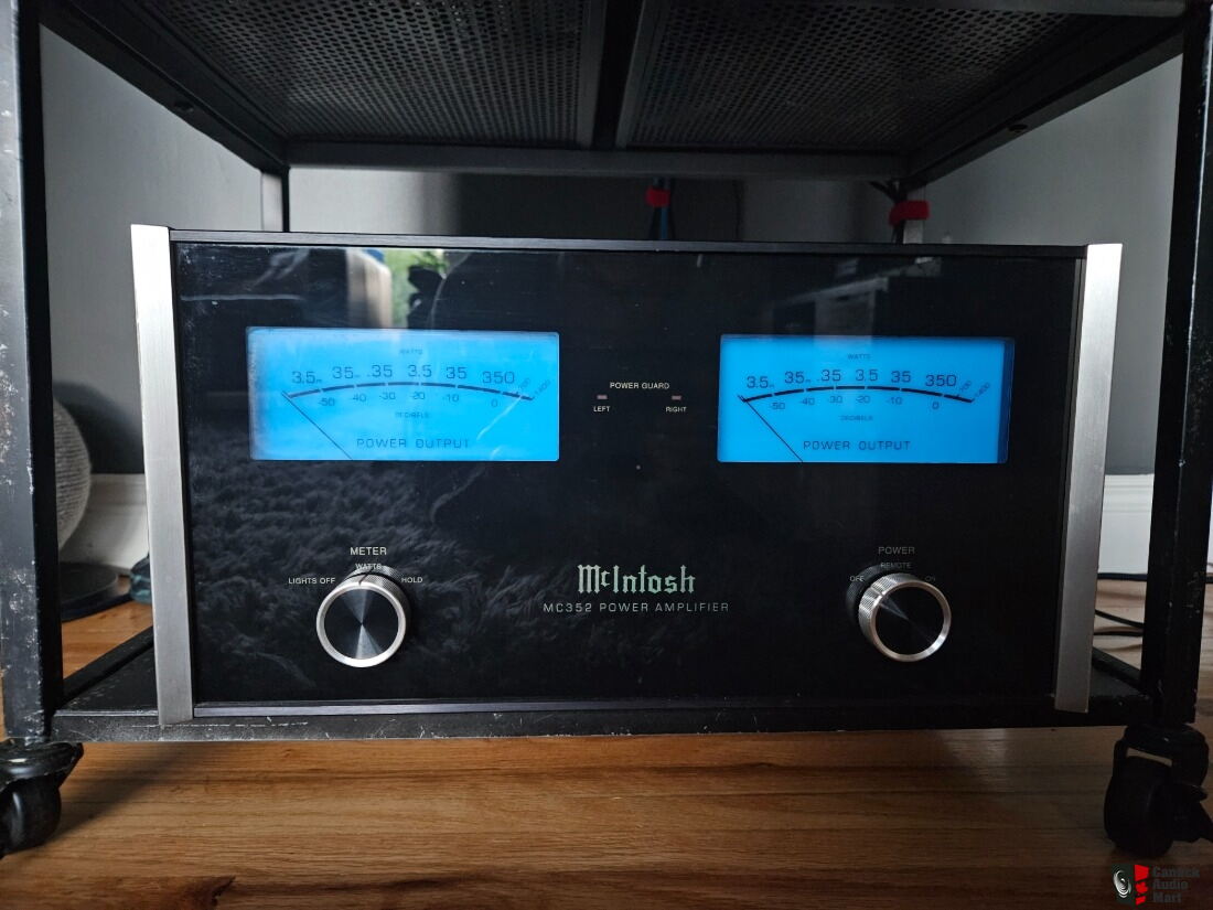 McIntosh MC352 Solid State Amplifier Photo #5819917 - Canuck Audio Mart