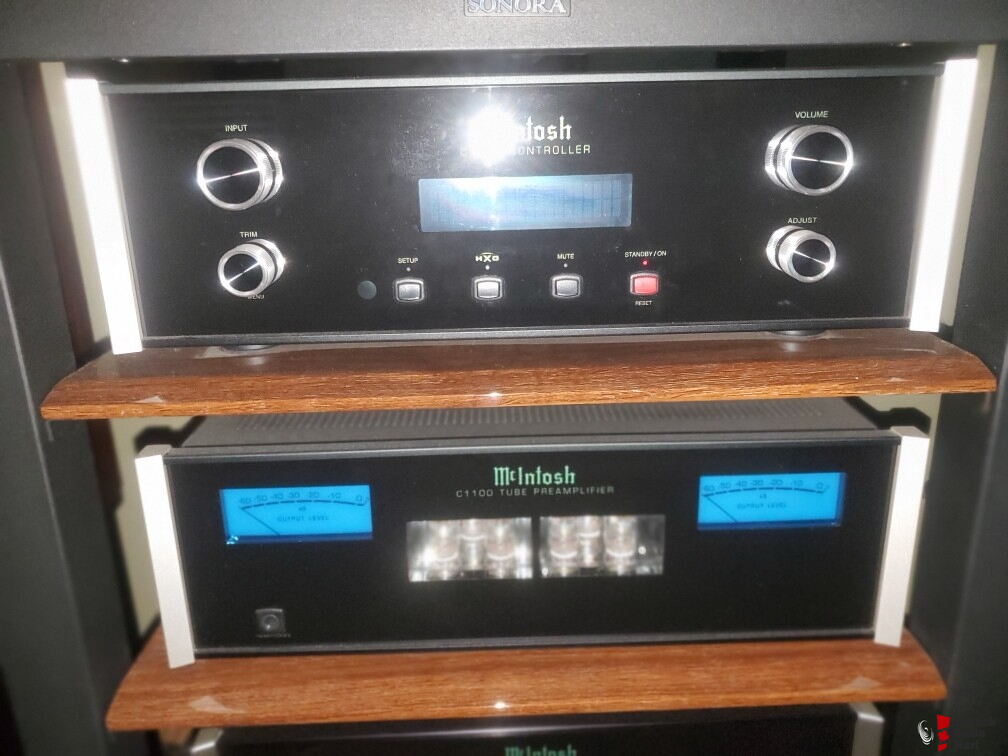 Mcintosh Preamplifier C1100T and C1100C Flagship Two Chassis Mint ...