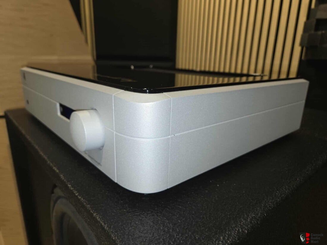 PS Audio BHK Signature Preamplifier (Silver) (Tubes PC088) Photo ...