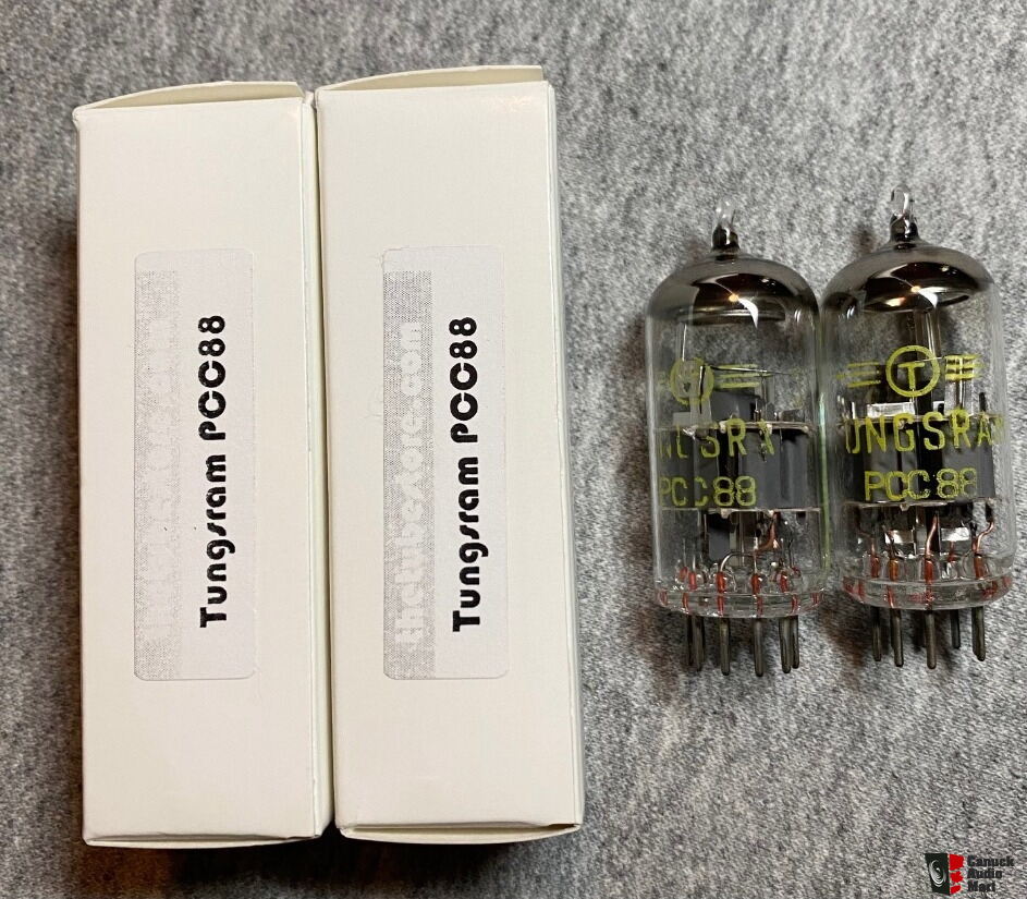 PS Audio BHK Signature Preamplifier (Silver) (Tubes PC088) Photo ...