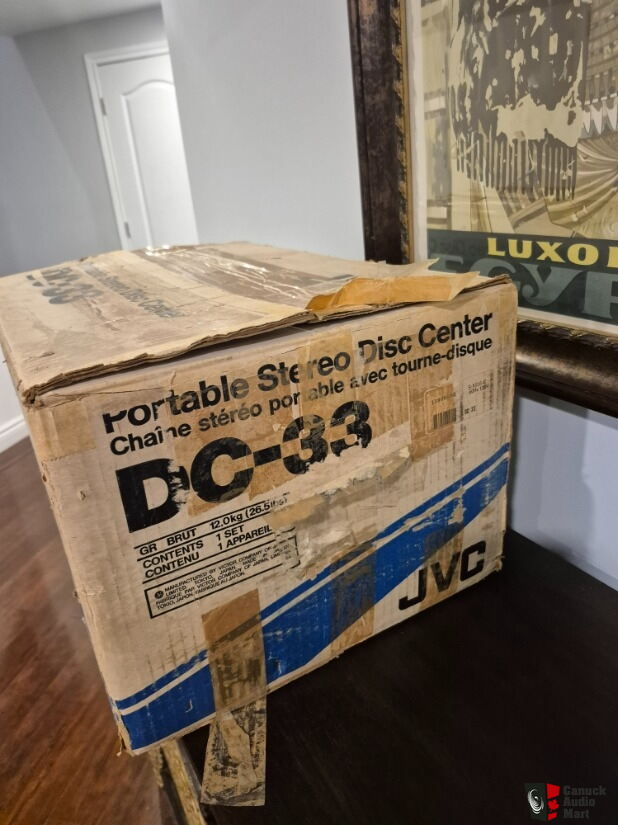 JVC DC 33 Turntable Boombox NOS in BOX Photo #5830588 - Canuck Audio Mart