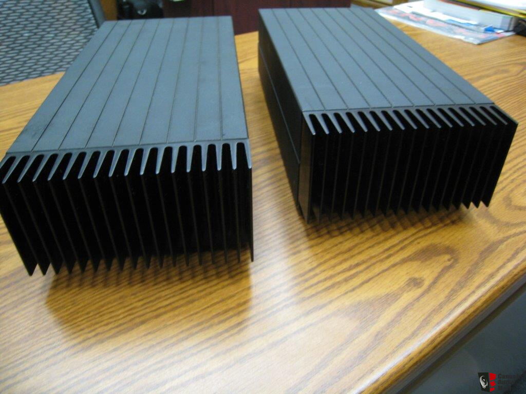 Meridian 205 Power Amp Monoblocks made in England Photo #583120 - UK ...