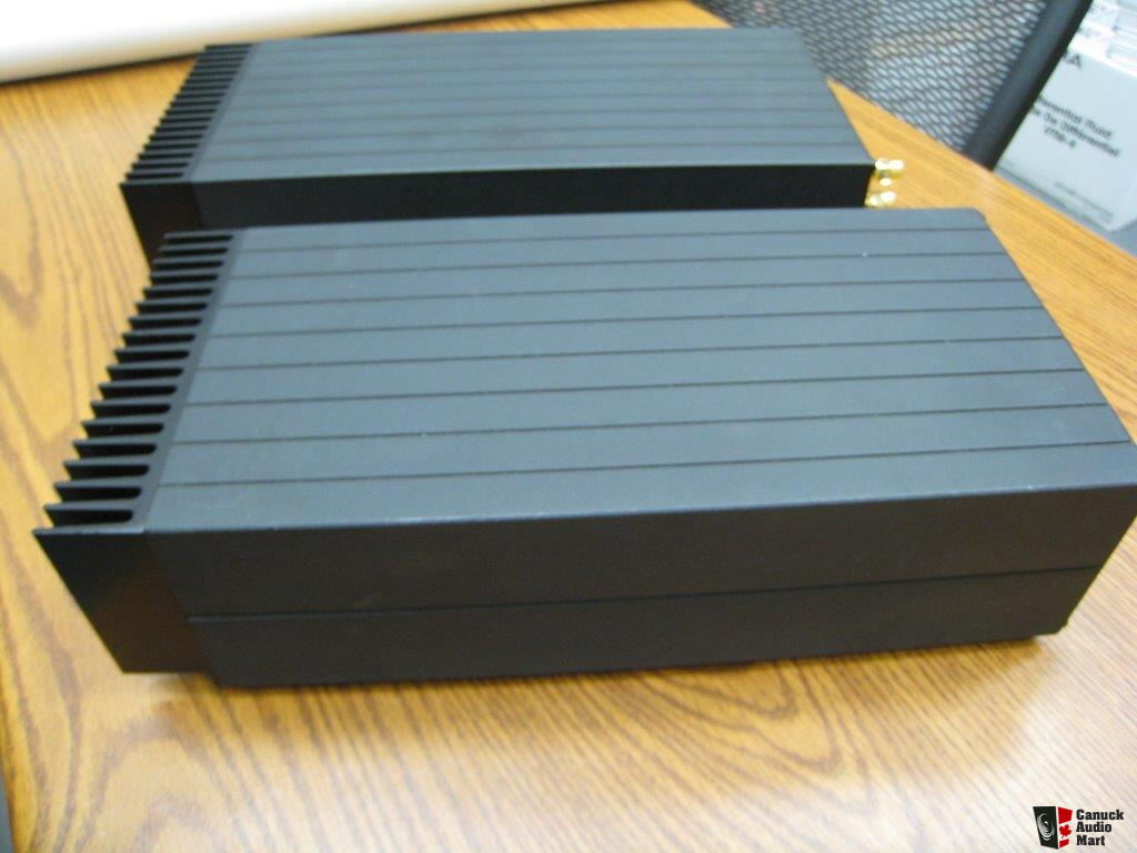 Meridian 205 Power Amp Monoblocks made in England Photo #583122 - US ...