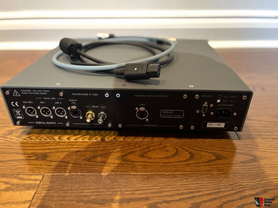 Aqua LinQ network interface in beautiful silver, equipped with the Core ...