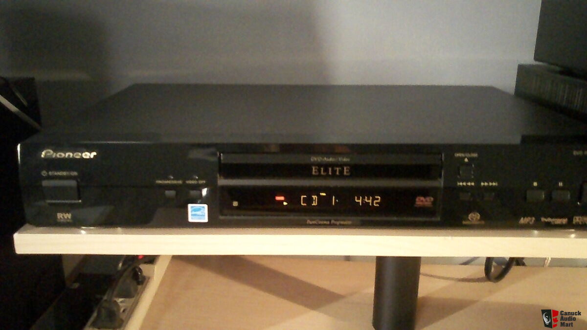 Carver Stereo System Photo #5832279 - Canuck Audio Mart