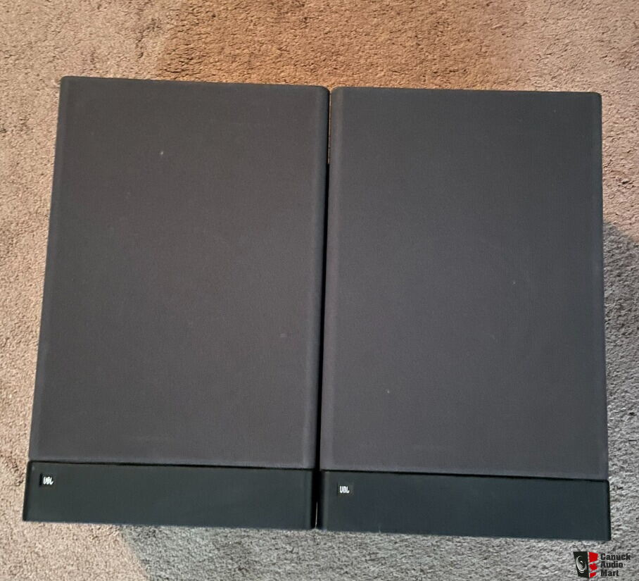 JBL 62 Bookshelf Speakers USA For Sale - Canuck Audio Mart