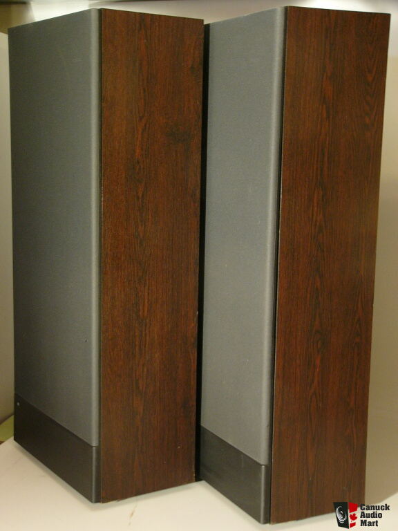 JBL 940 4-way Floorstanding Speakers Photo #584298 - Canuck Audio Mart