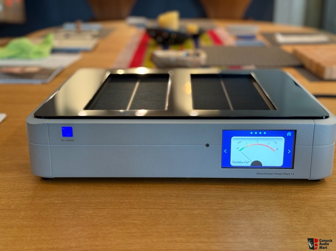 PS Audio DirectStream PowerPlant 12 power regenerator (silver) For Sale ...